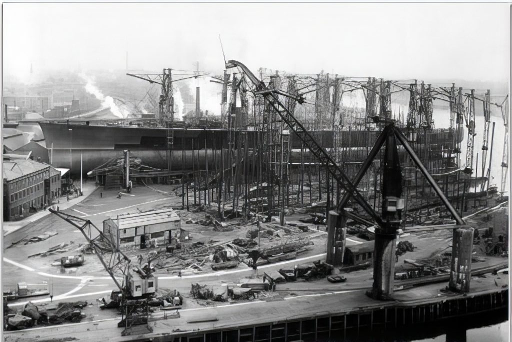 HMS Hood - Clyde Naval Heritage